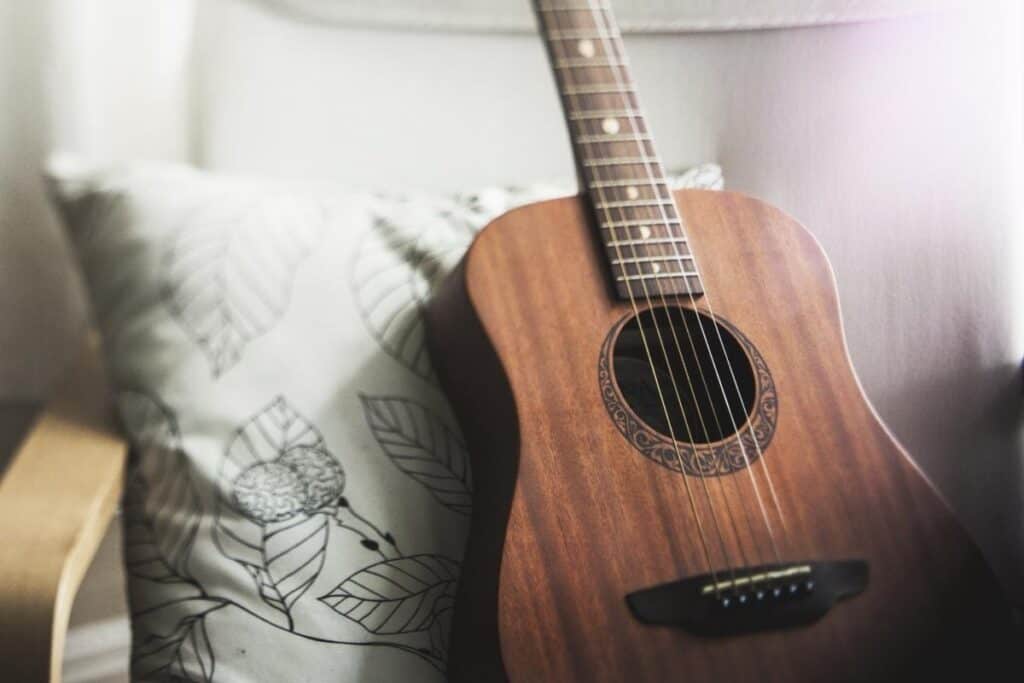 The Most Warm Sounding Guitars (Tested & Tried) - Hobby Guitarist